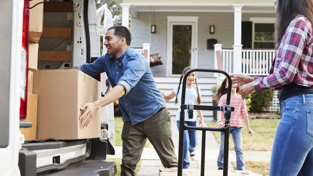 Tips for Cross-Country Moving | The Storage Center